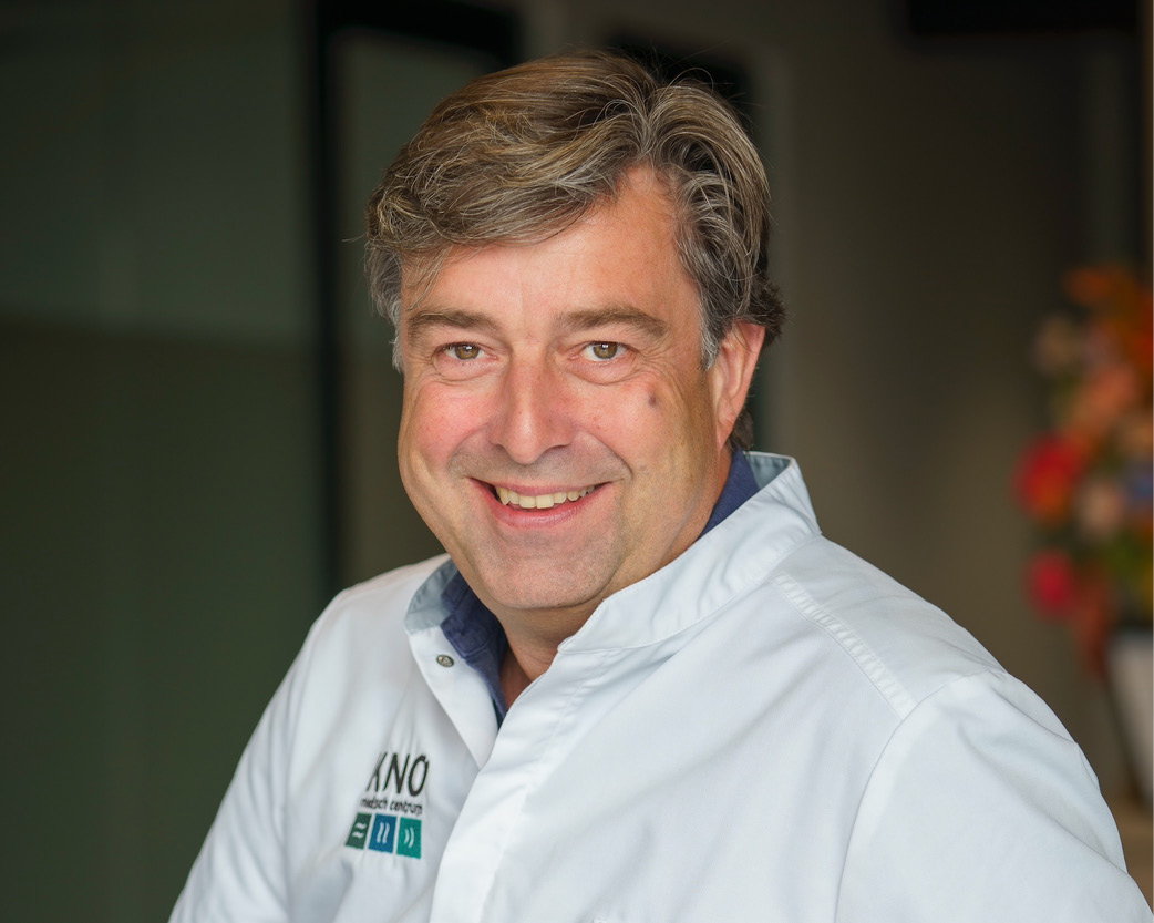 bas op de coul, Medisch directeur Waardenburg - KNO MEDISCH CENTRUM